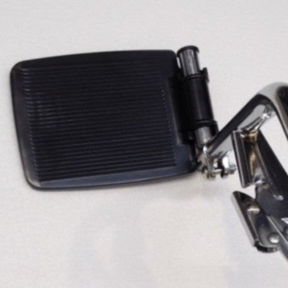 Footplate complete - right- to suit Titan 46, 51, 56, 61cm wheelchair ...